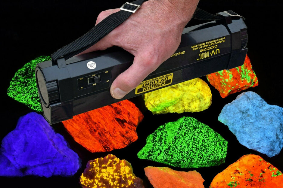 Shortwave Ultraviolet UV Lamps, Fluorescent Minerals | UV Tools ...